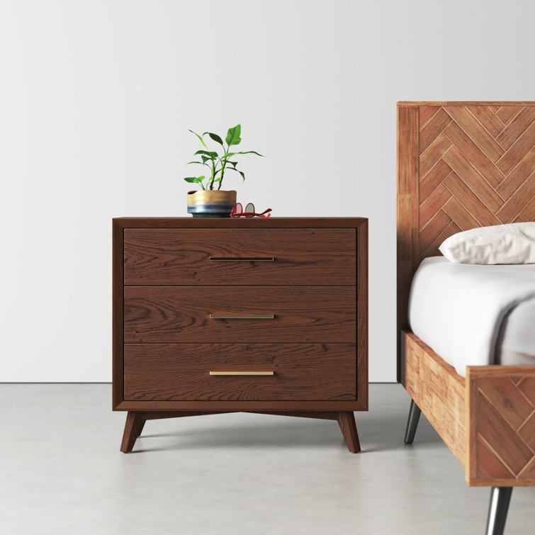 Wilbourn 3 Drawer Bachelor s Chest
